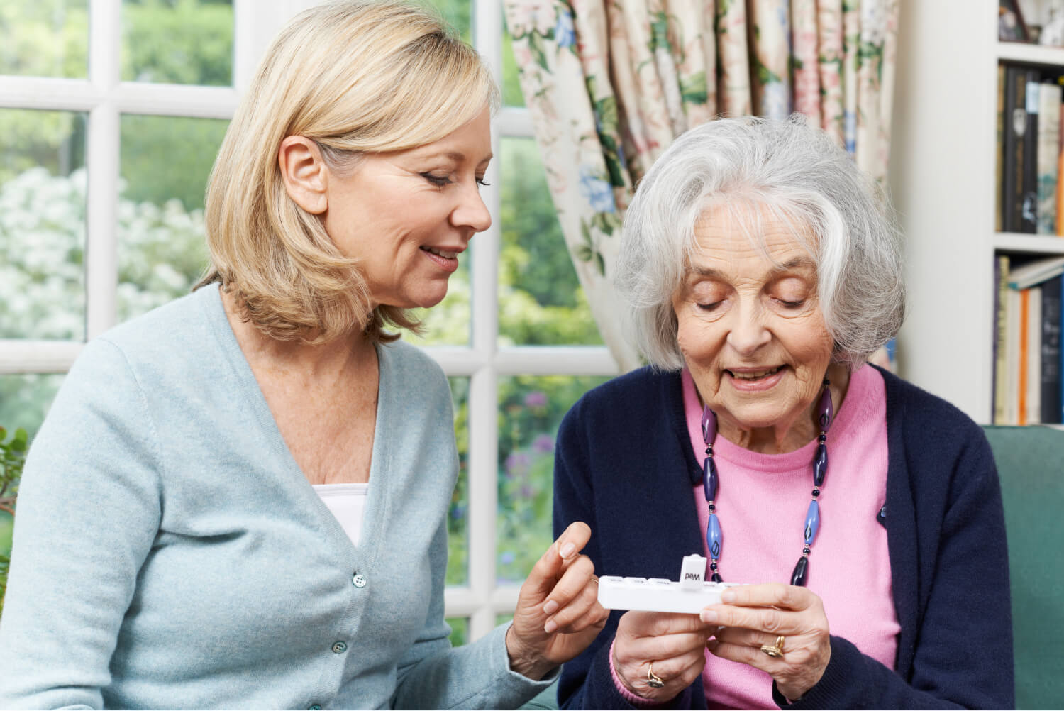 5 Tips for Safe Medication Management For Seniors - Resident Care Pharmacy